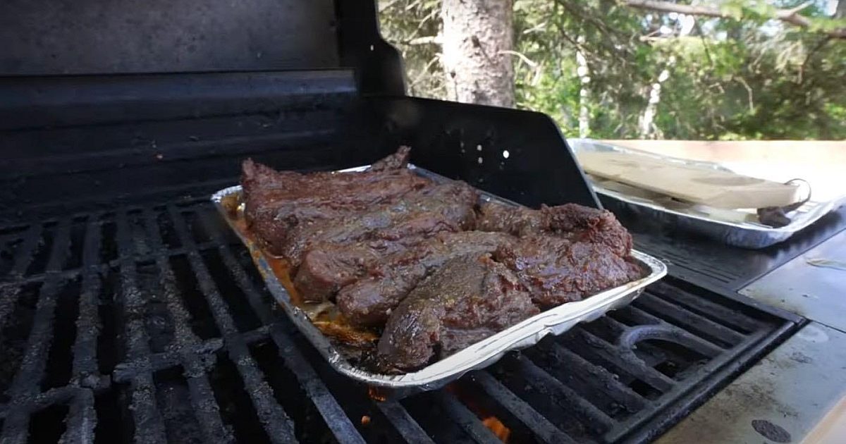 Video: How to Properly Cook Bear Meat | Grand View Outdoors